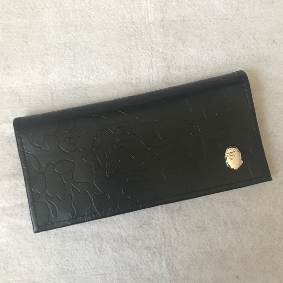 Bape | Bags | A Bathing Ape Black Leather Yen Wallet | Poshmark